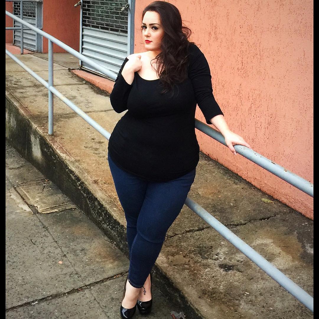 Plus Size Model Jenna Lee - The Curvy List
